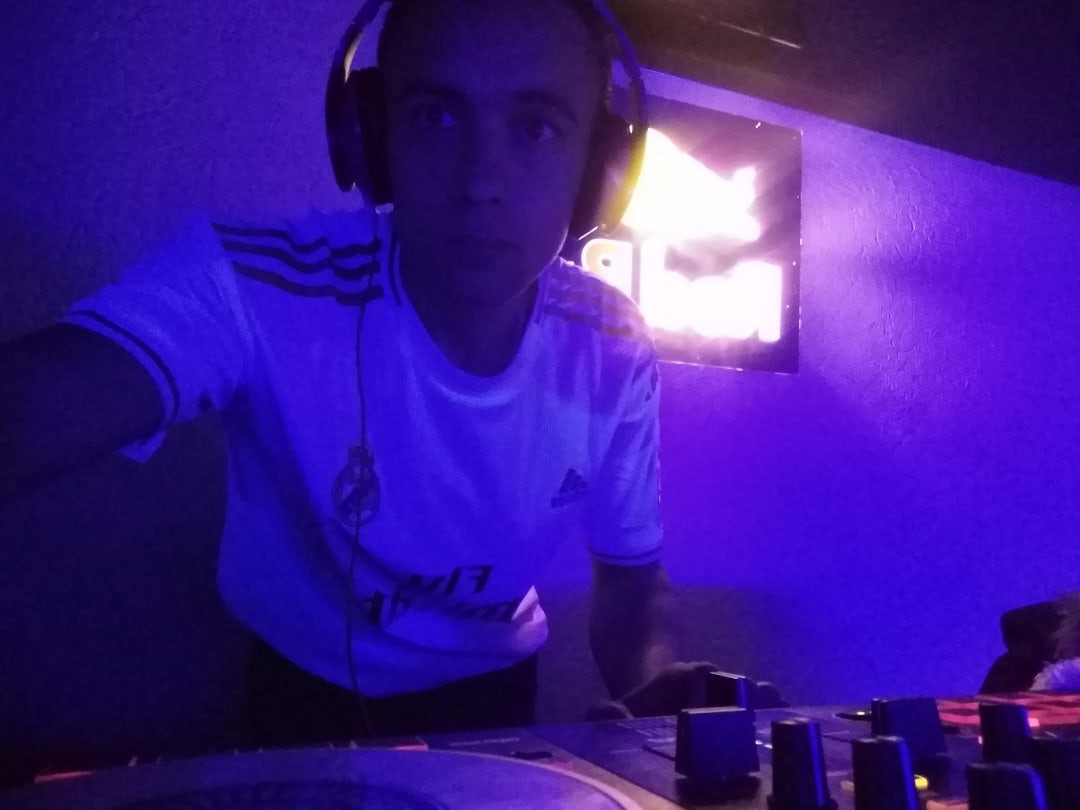 DJ PRIZRAK PROGECT REMIX-Моя хулиганка (FEAT. XOLIDAYBOY) – DJ PRIZRAK