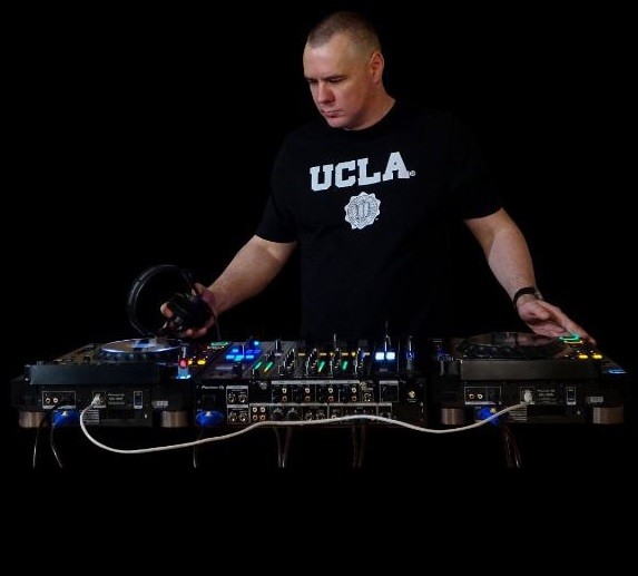 DJ TITAN - FEEL THE MUSIC #1 (CLUB MIX) – DJ TITAN