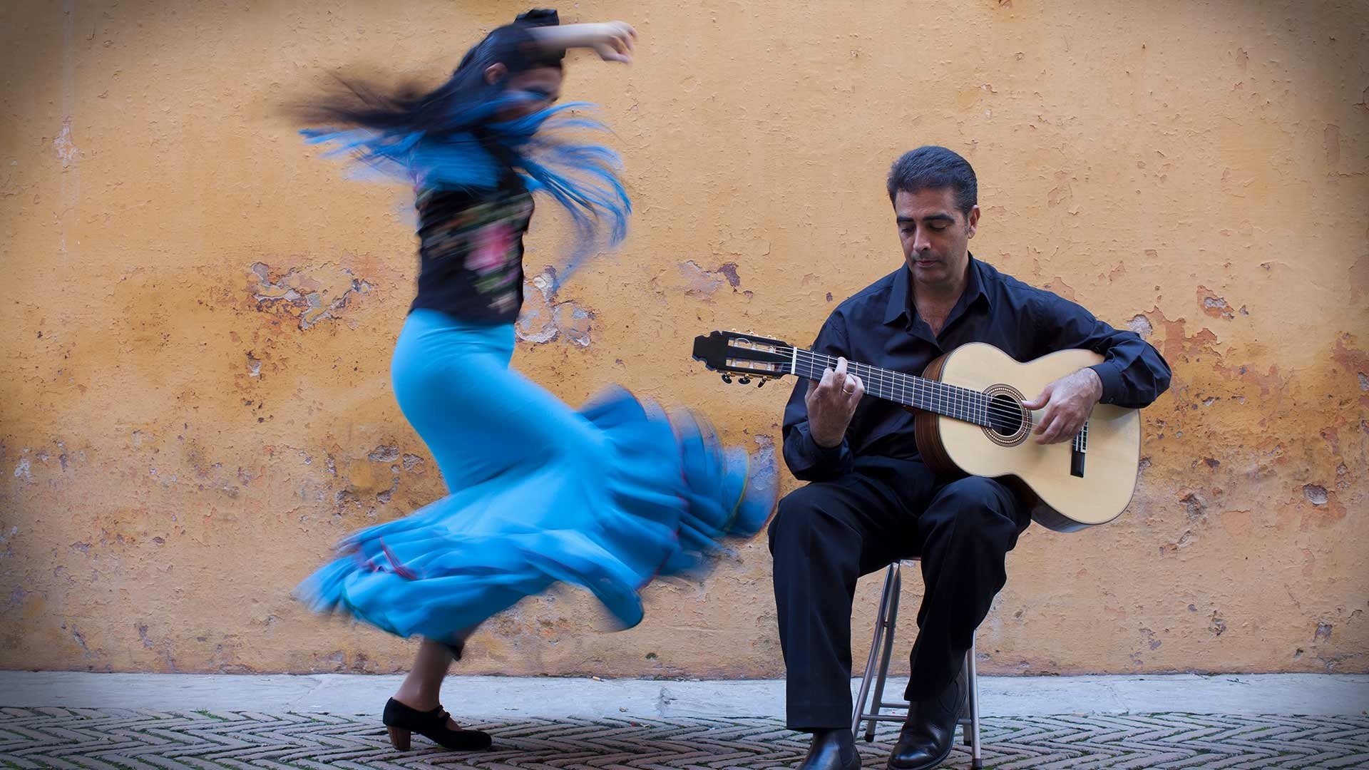 Испанский танец. – Vladimir Plotnikov